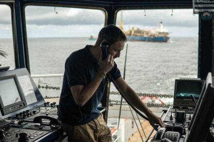 Ship to Shore Communication: Essential Tips for Success | OneOcean